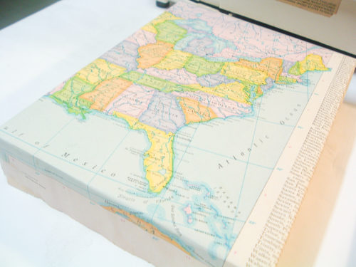 Map Canvas: DIY Canvas Wall Map - Angie Holden The Country Chic Cottage