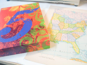 Map Canvas: DIY Canvas Wall Map - Angie Holden The Country Chic Cottage