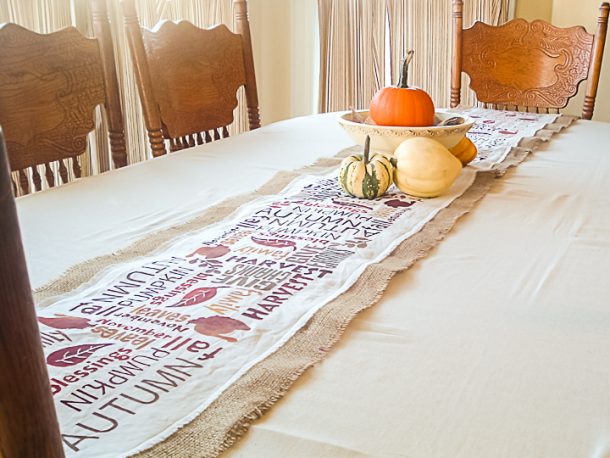 DIY Burlap Table Runner for Thanksgiving - Angie Holden The Country ...