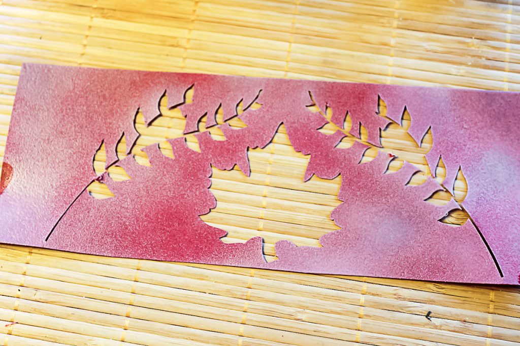 Cricut Candle Ideas: Candle Wraps You Can Make in Minutes - Angie ...