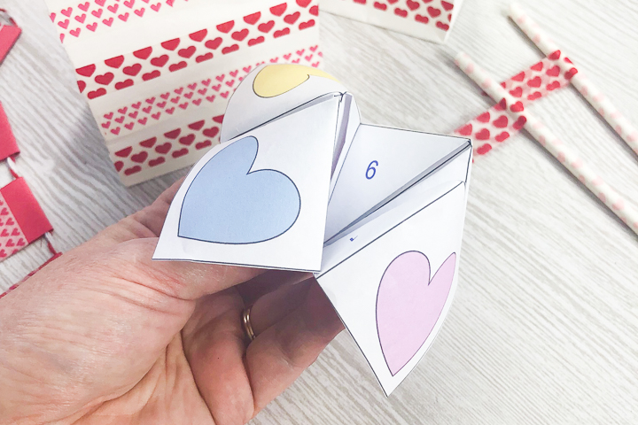FREE Fun and Simple Valentine's Day Cootie Catcher Templates - Angie ...