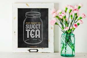 FREE Mason Jar Chalkboard Art - Just Sippin' On Sweet Tea - Angie ...