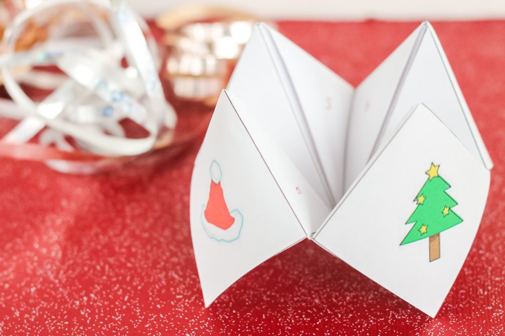 Christmas Cootie Catcher: Free Printable for You! - Angie Holden The ...
