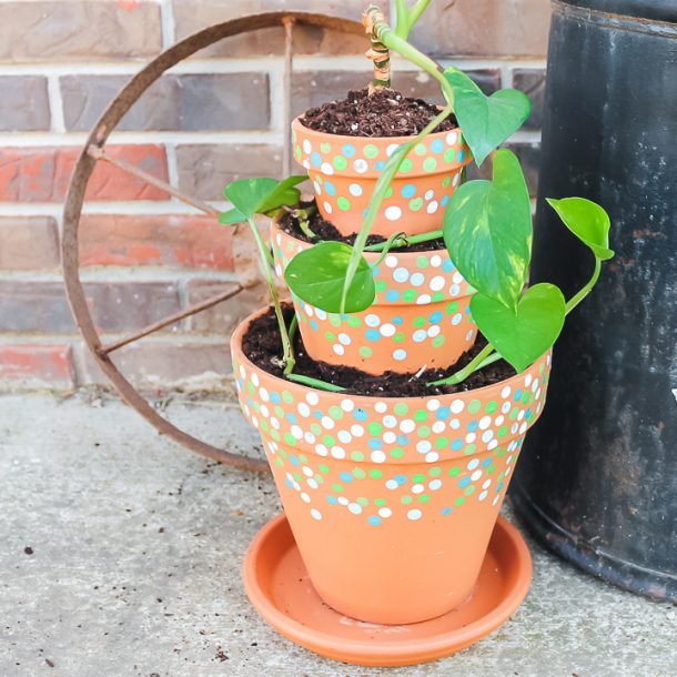 40 Quick and Easy Clay Pot Crafts | The Country Chic Cottage