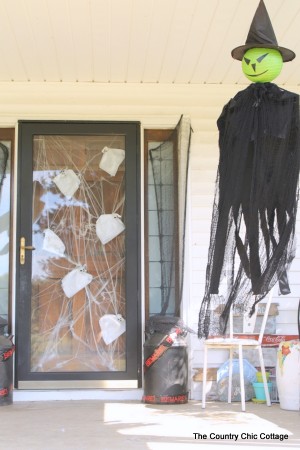 Paper Lantern Hanging Ghosts - Angie Holden The Country Chic Cottage