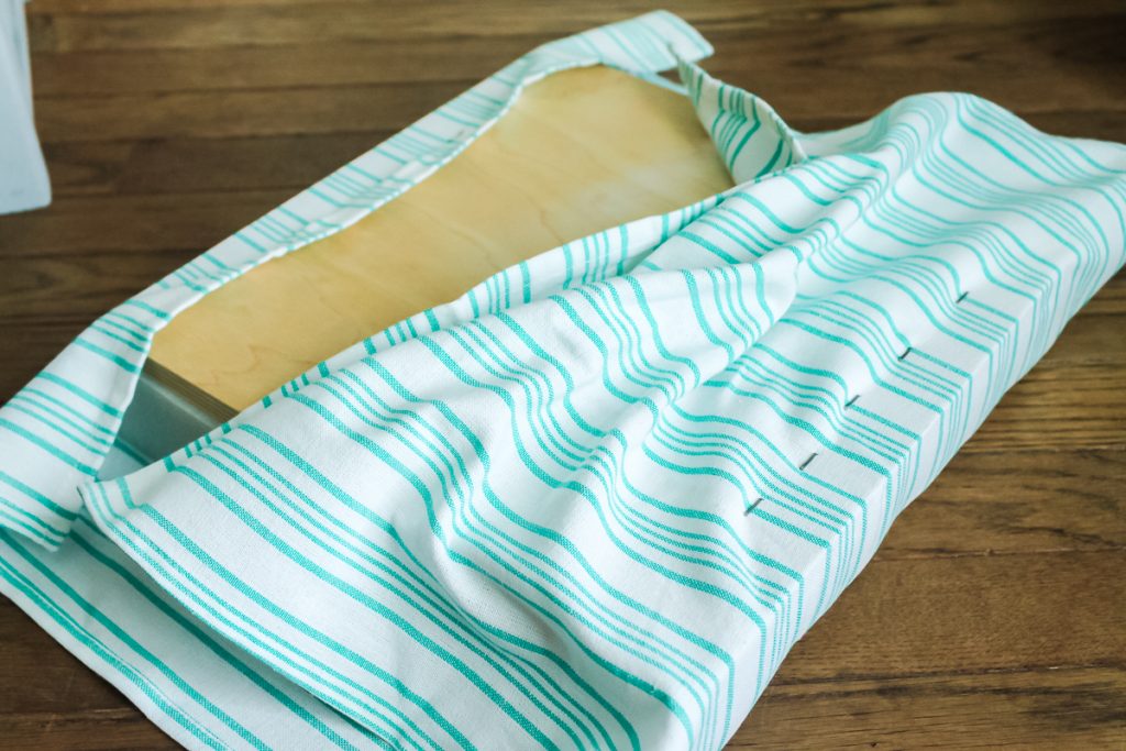 DIY Footstool You Can Make from a Crate - Angie Holden The Country Chic ...