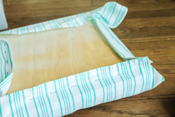 DIY Footstool You Can Make from a Crate - Angie Holden The Country Chic ...