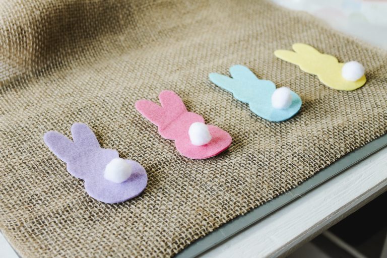 DIY Easter Table Runner with a Cricut Machine - Angie Holden The ...