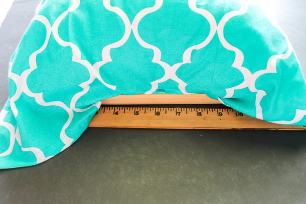 DIY Lap Desk You Can Make in Minutes - Angie Holden The Country Chic ...