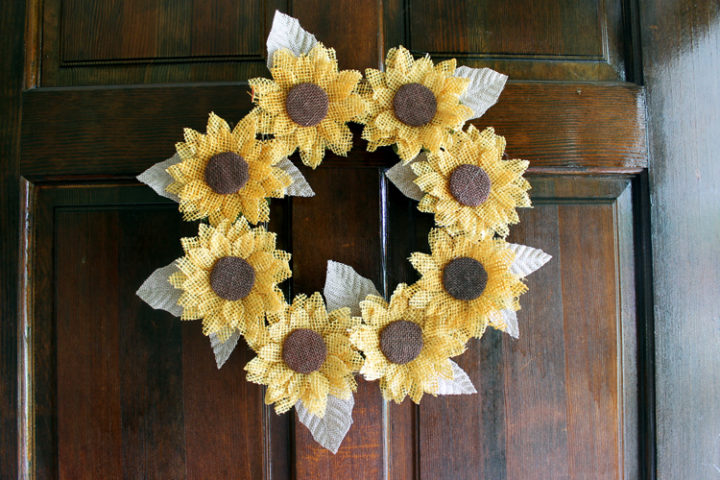Easy Burlap Sunflower Wreath - Angie Holden The Country Chic Cottage