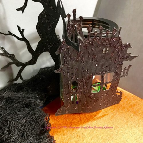 Fun Halloween Crafts to Make with Your Cricut - Angie Holden The ...