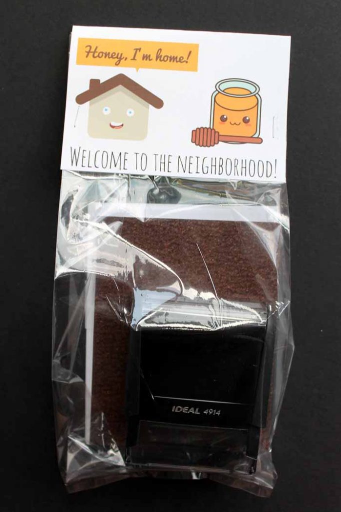 Custom Housewarming Gifts Your Neighbors Will Love - Angie Holden The ...