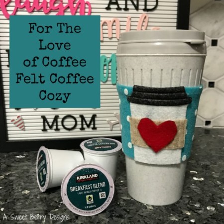 Felt Crafts: Over 40 Felt Craft Ideas to Make Today! - Angie Holden The ...