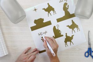 DIY Nativity Scene Made With Christmas Jars - Angie Holden The Country ...