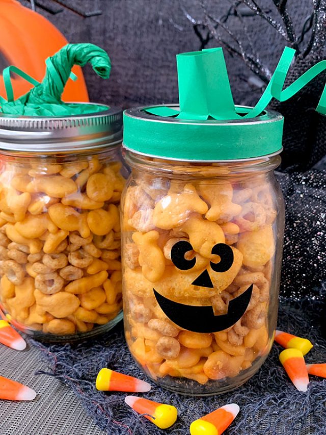 Cute DIY Halloween Snack Jar Craft Story - Angie Holden The Country ...