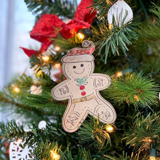 DIY Paper Gingerbread Man Christmas Decor - Angie Holden The Country ...