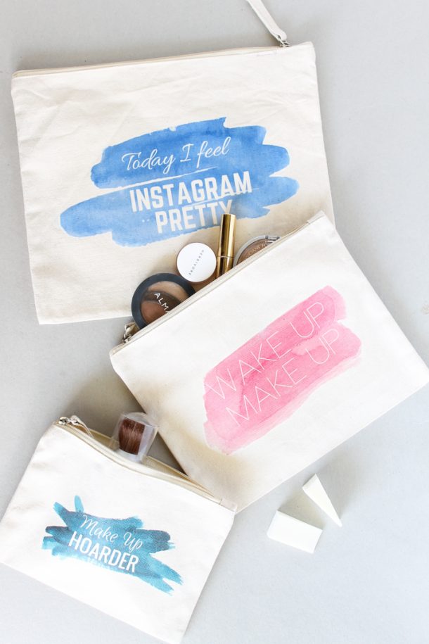 DIY Cosmetic Bags - Angie Holden The Country Chic Cottage