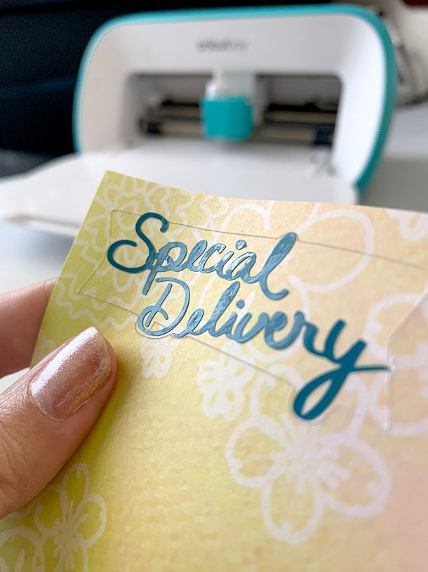 Make Your Own Quick Self-Stick Gift Tags - Angie Holden The Country ...