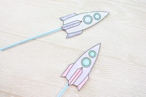 Straw Rockets: Make Your Own with a Free Printable - Angie Holden The ...