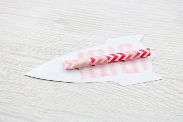 Straw Rockets: Make Your Own with a Free Printable - Angie Holden The ...
