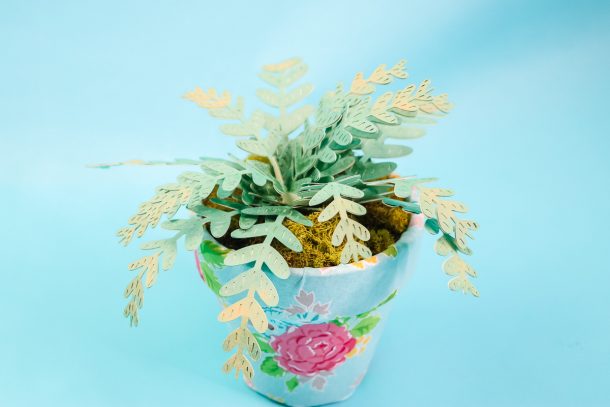 How to Make Paper Plants with a Cricut for a Garden Party - The Country ...