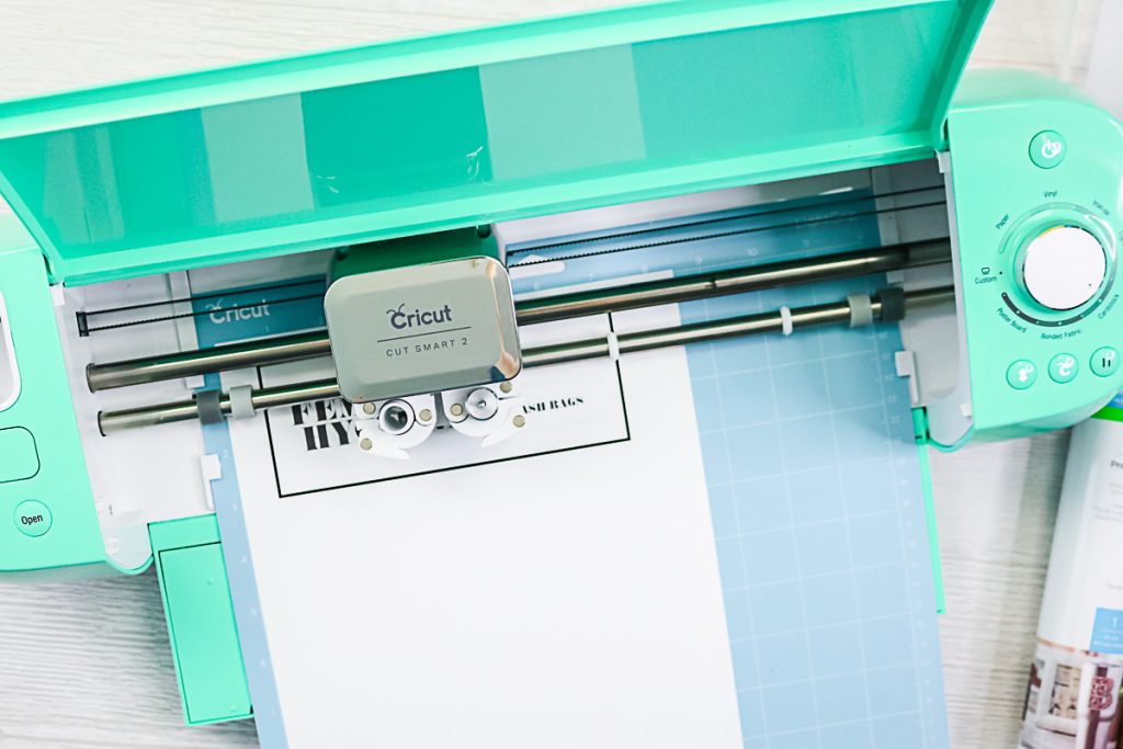 Cricut Waterproof Labels: 3 Ways to Make Them - Angie Holden The ...