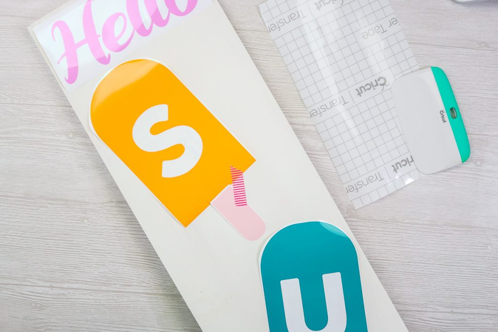 DIY Welcome Sign with a Cricut Machine - Angie Holden The Country Chic ...