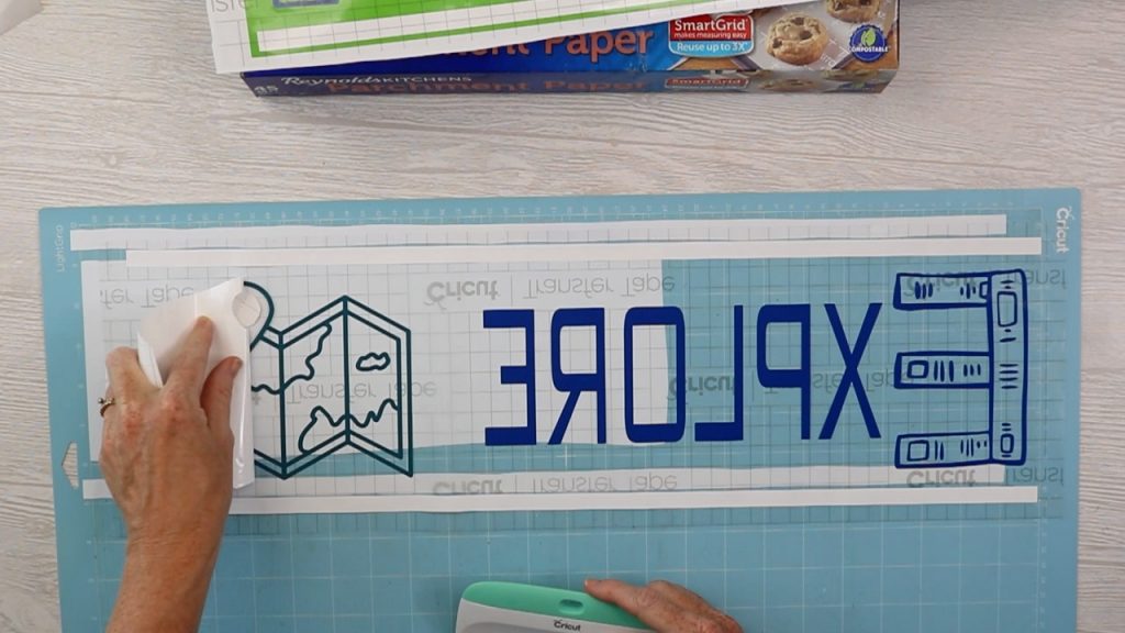 My Best Layering Vinyl Tips and Tricks with a Cricut - Angie Holden The ...