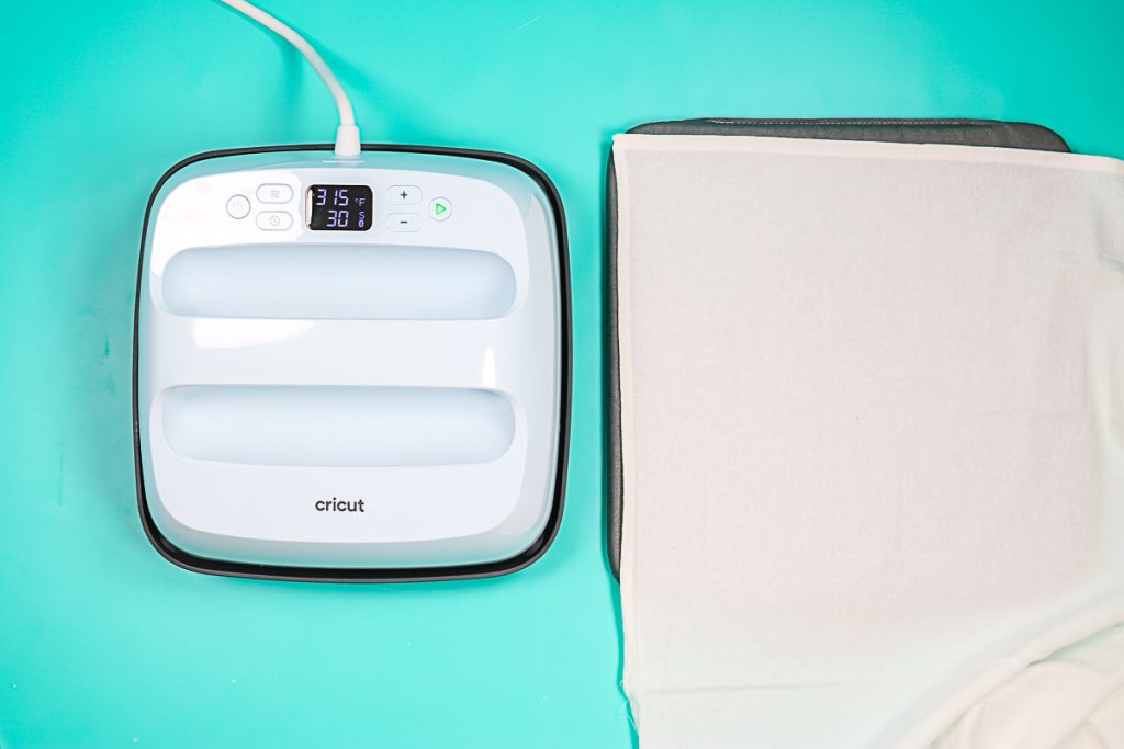 Cricut EasyPress 3 Review: New Features and Upgrading - Angie Holden ...