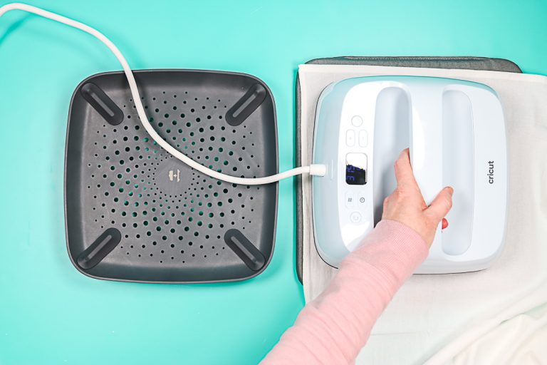 Cricut EasyPress 3 Review: New Features and Upgrading - Angie Holden ...