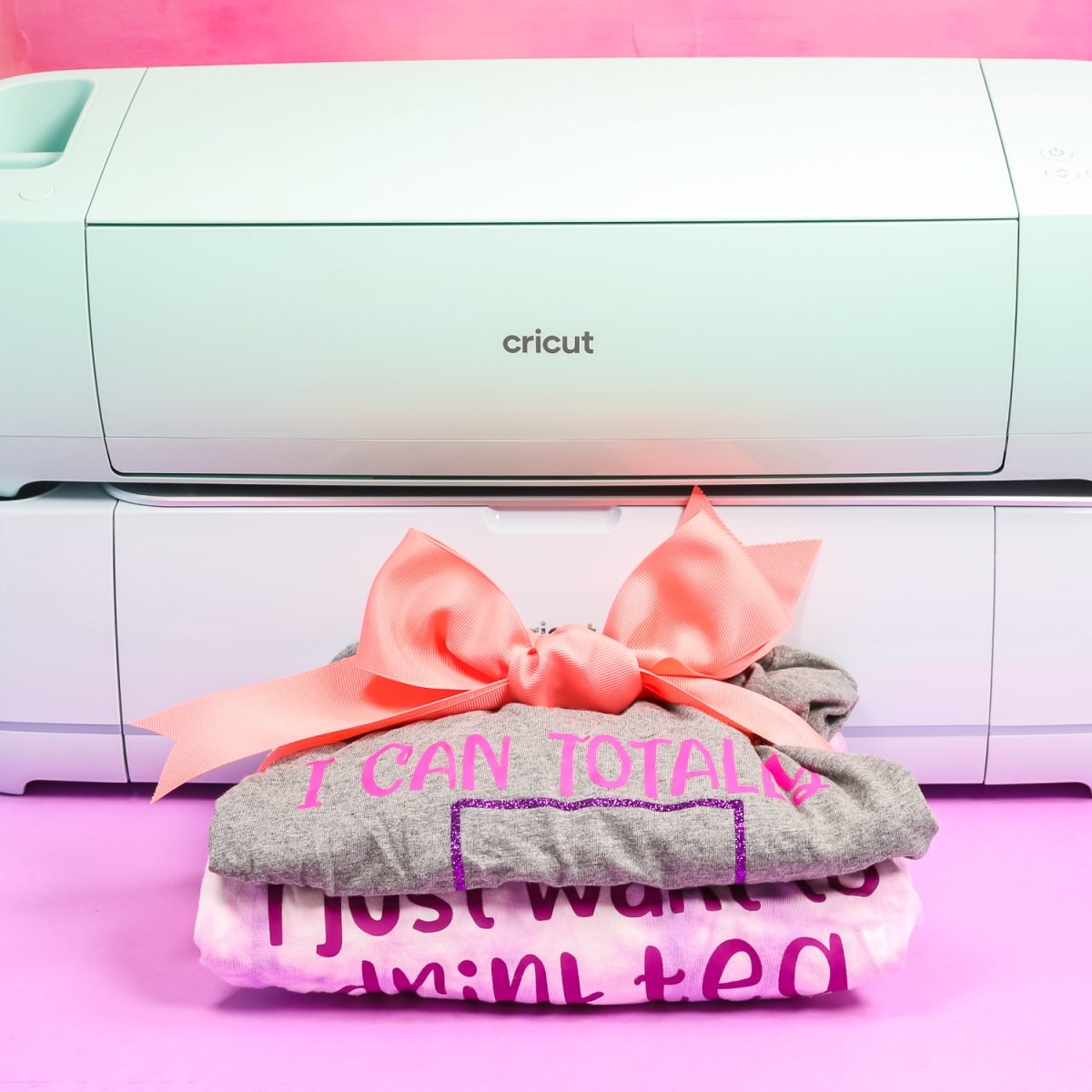 10 Cricut Personalized Gifts Everyone Will Love - Angie Holden The ...