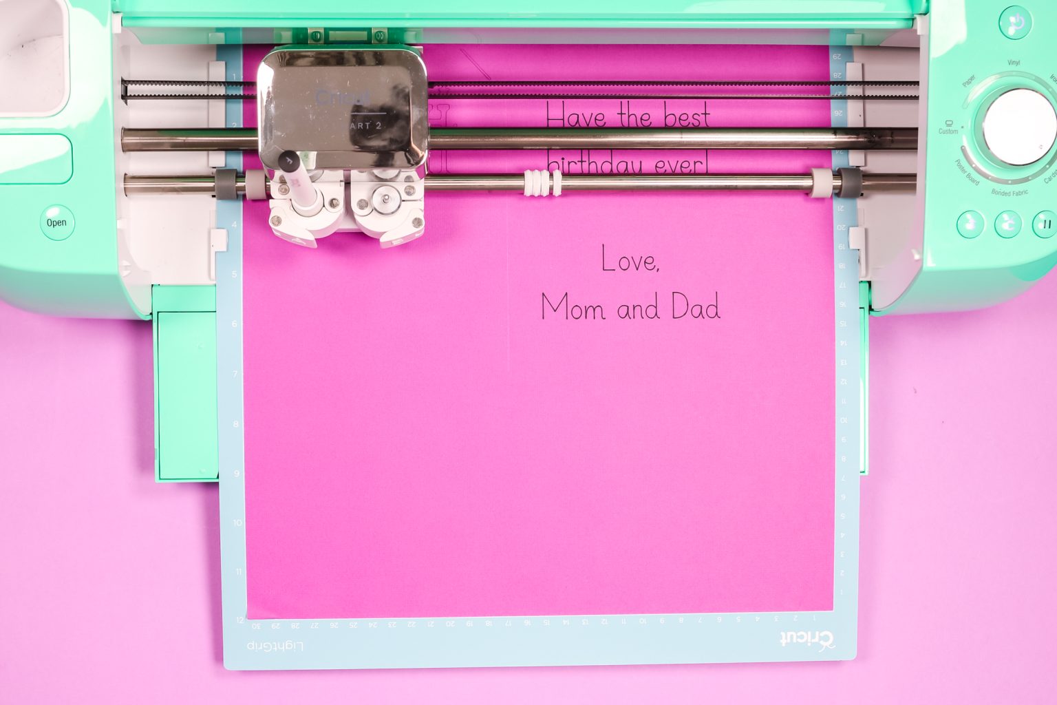 Easy Cricut Cards with NO Card Mat Required! - Angie Holden The Country ...