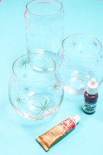 How to Color Glass Etching in Minutes - Angie Holden The Country Chic ...