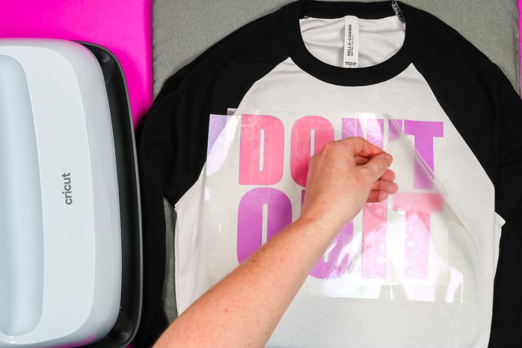 How to Use Stretch HTV the Right Way - Angie Holden The Country Chic ...