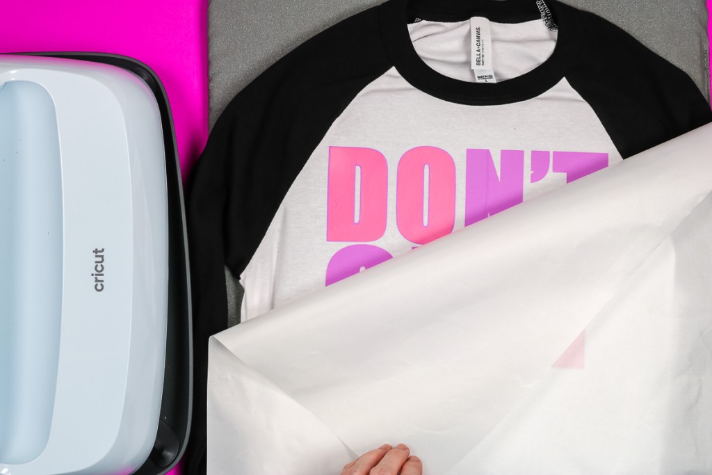 How to Use Stretch HTV the Right Way - Angie Holden The Country Chic ...