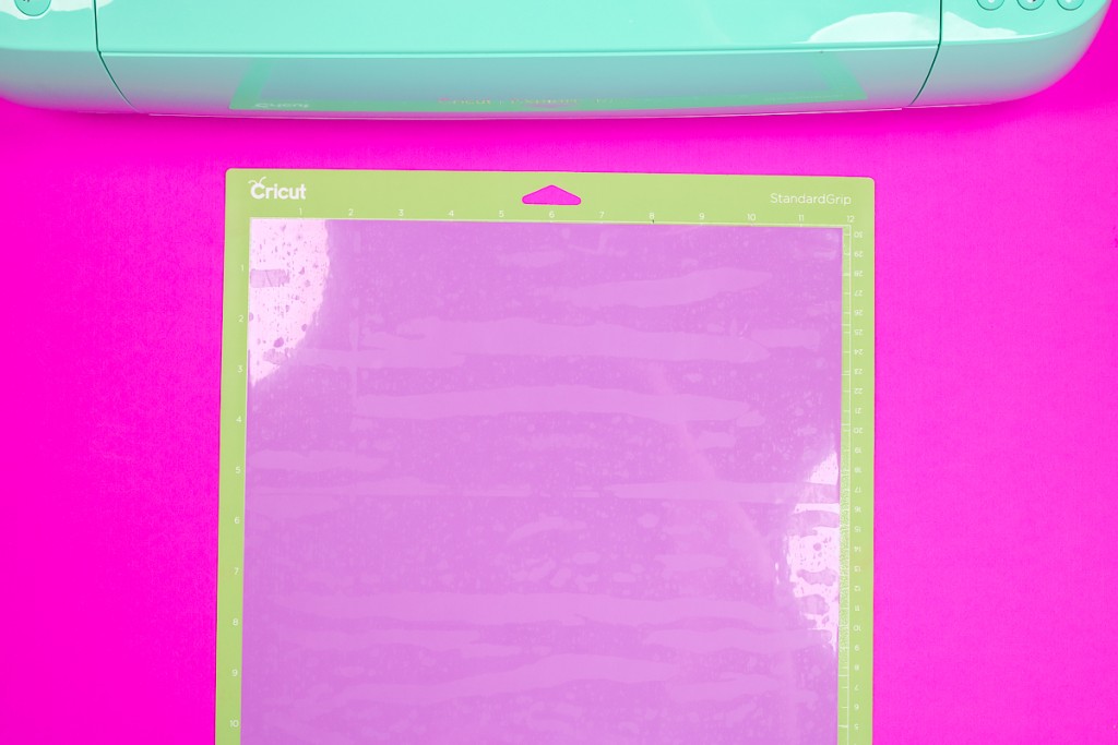 How to Use Stretch HTV the Right Way - Angie Holden The Country Chic ...