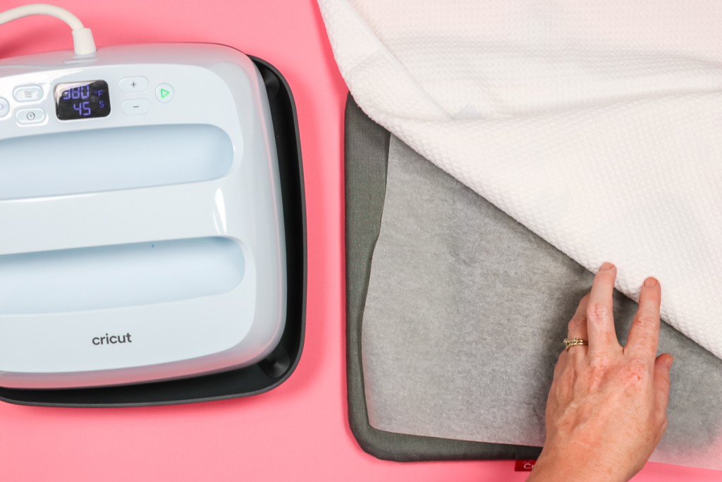 The Ultimate Guide to Sublimation Kitchen Towels - Angie Holden The ...