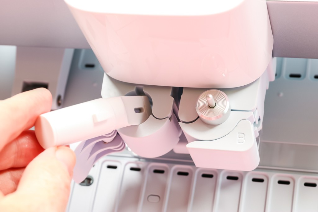 Cricut Venture: Your Ultimate Guide - Angie Holden The Country Chic Cottage