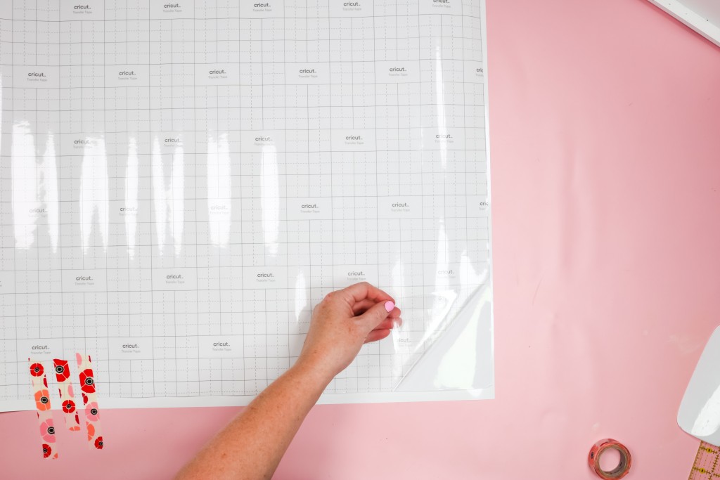 How to Apply Large Vinyl Decals to Walls - Angie Holden The Country ...