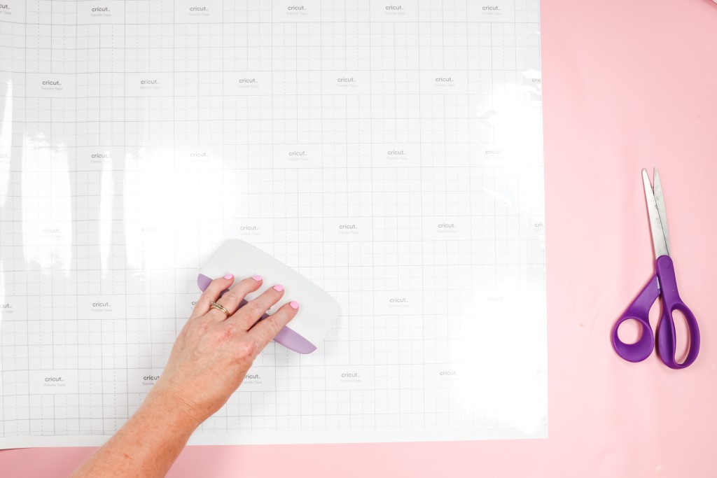 How to Apply Large Vinyl Decals to Walls - Angie Holden The Country ...