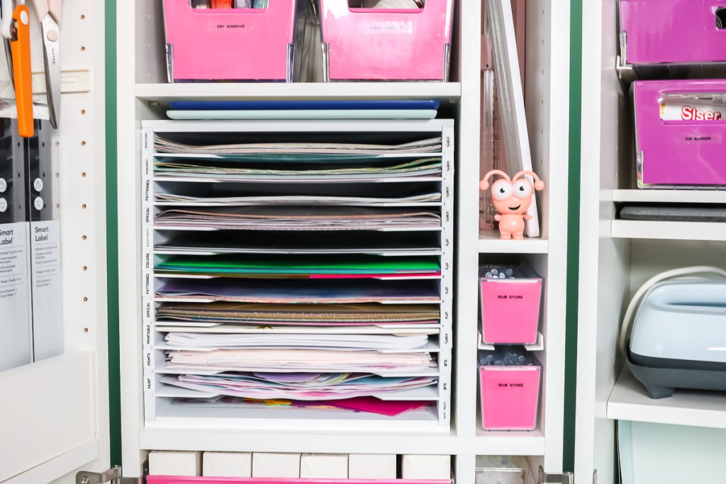 Create Room DreamBox 2 Craft Room Tour - Angie Holden The Country Chic ...