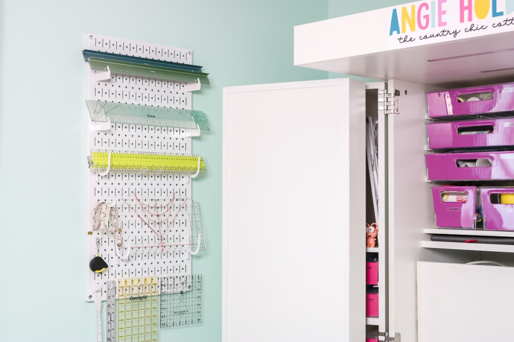 Create Room DreamBox 2 Craft Room Tour - Angie Holden The Country Chic ...