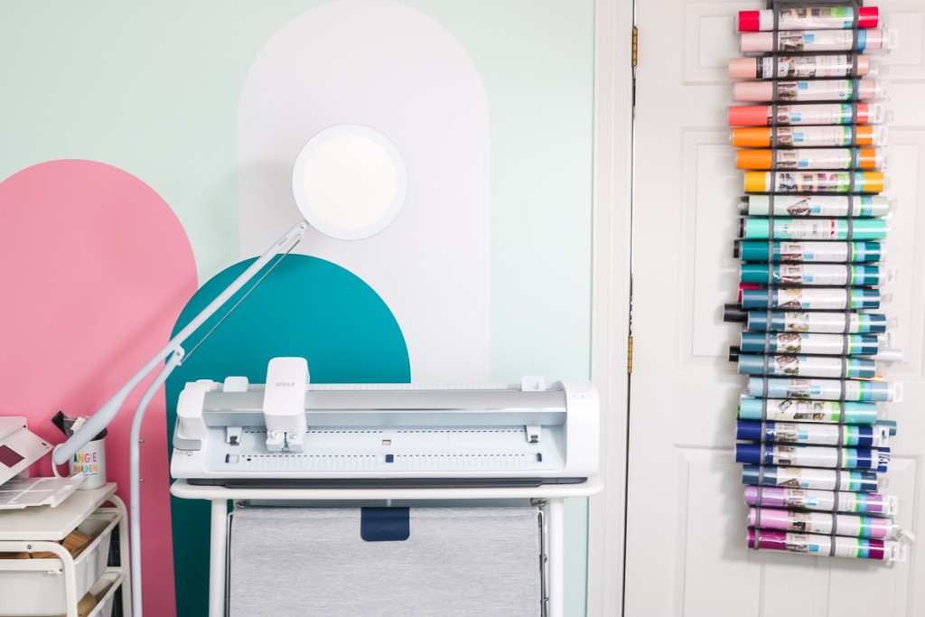 Create Room DreamBox 2 Craft Room Tour - Angie Holden The Country Chic ...