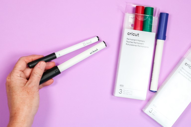 How to Use Cricut Permanent Markers on ANY Surface - Angie Holden The ...