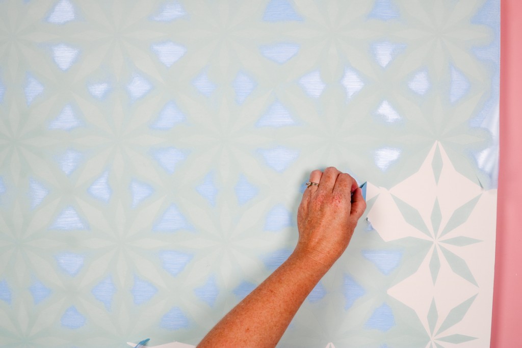 How to Make a Large Stencil with Cricut - Angie Holden The Country Chic ...