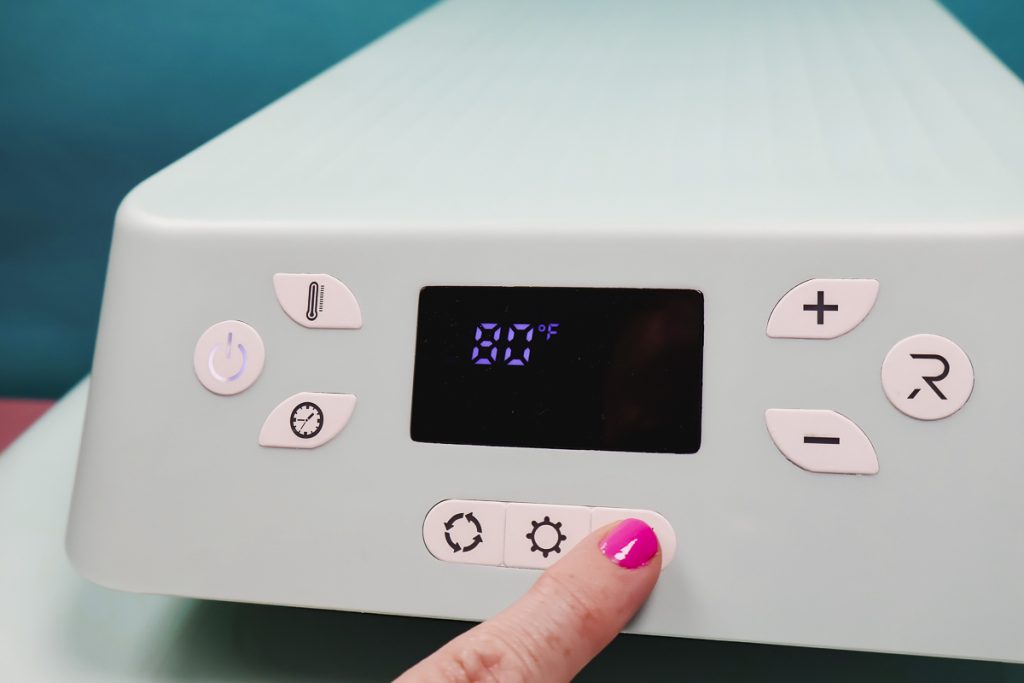 HTVRONT Auto Heat Press Review - Angie Holden The Country Chic Cottage