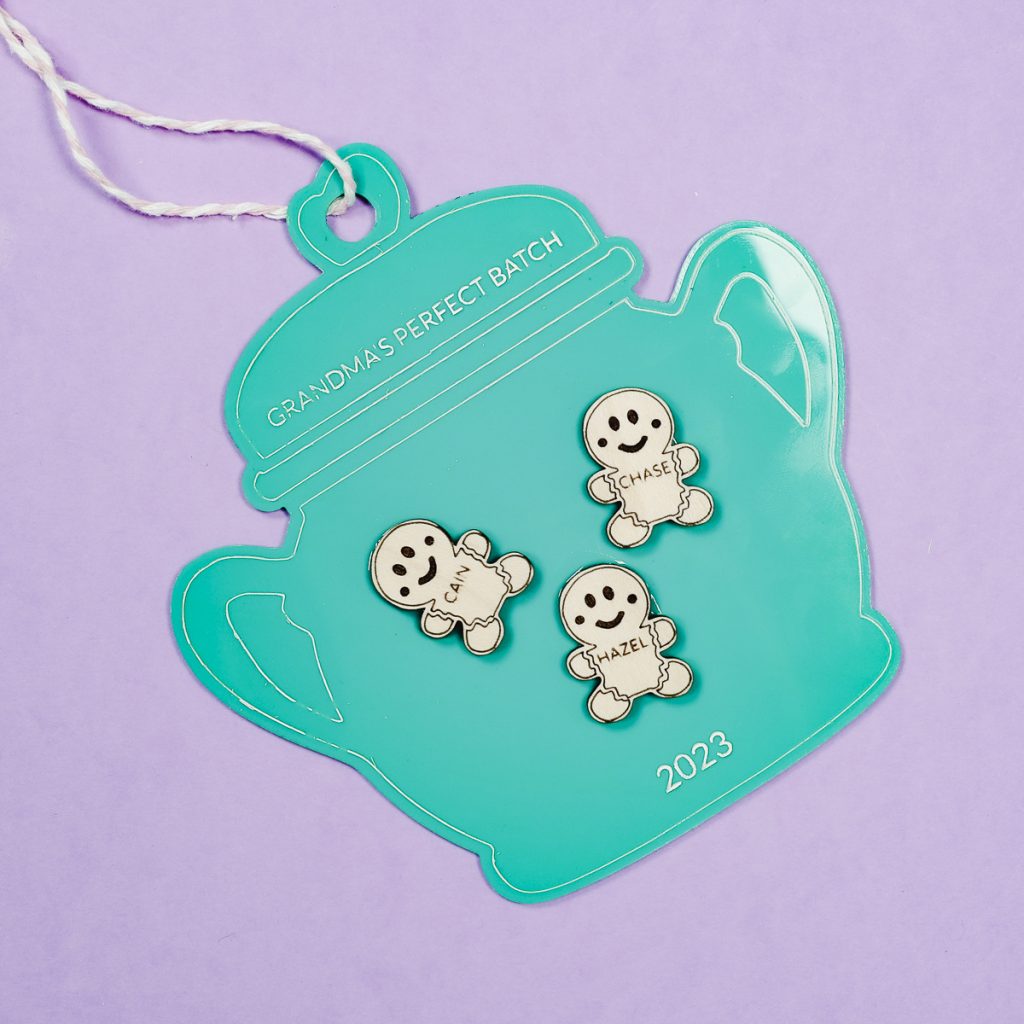 How to Make a Personalized Glowforge Christmas Ornament - Angie Holden ...
