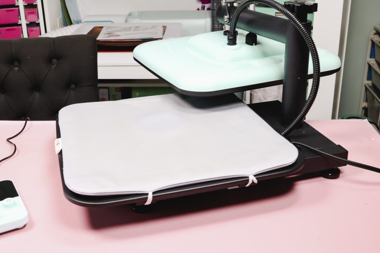 HTVront Swing Away Heat Press Review - Angie Holden The Country Chic ...