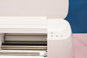 Cricut Maker 4: Your Complete Guide - Angie Holden The Country Chic Cottage