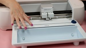 Cricut Explore 4: Your Complete Guide - Angie Holden The Country Chic ...